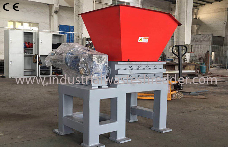 Dual Shaft Small Plastic Shredder Machine , Plastic Bottle Shredder ...